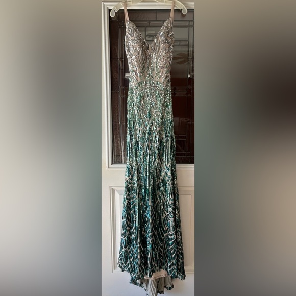 Dresses | 222 Rubi Jubi Prom Dress | Poshmark